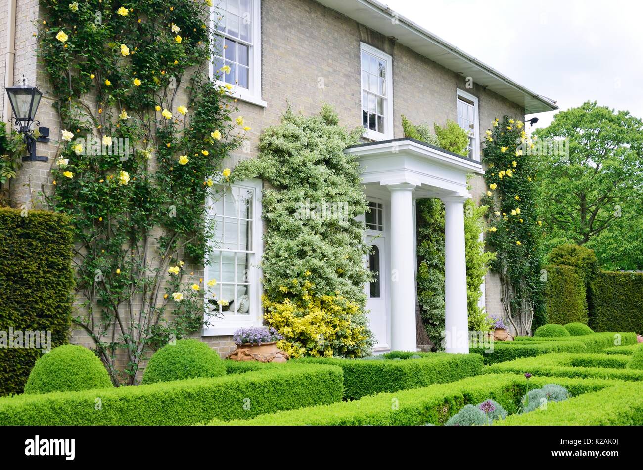 Traditional victorian english country house Stock Photo - Alamy