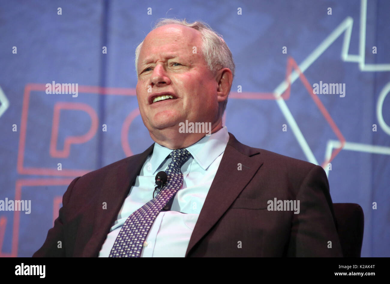 William kristol hi-res stock photography and images - Alamy