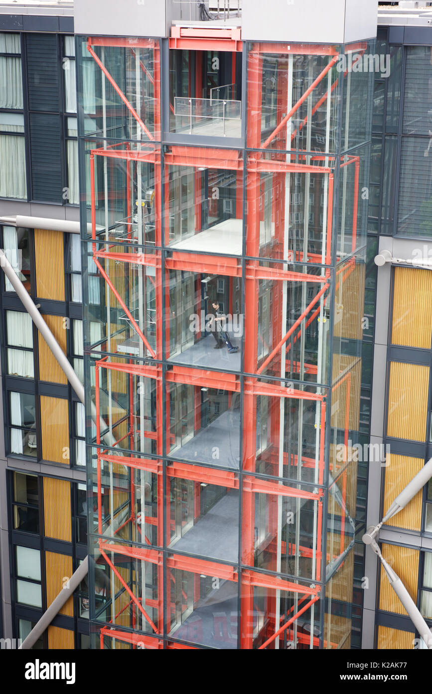 High lifts hi-res stock photography and images - Alamy