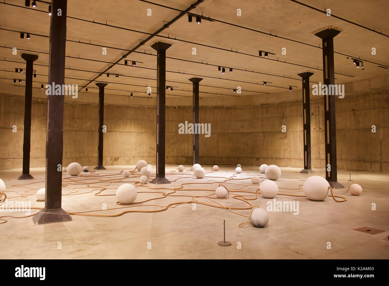 Modern Art on display at the Tate Modern Gallery in London Stock Photo ...