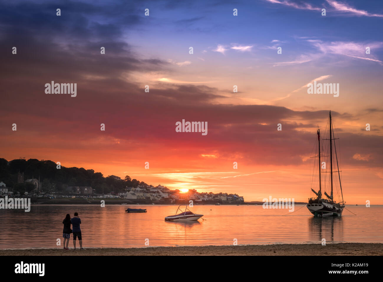 Appledore beach hi-res stock photography and images - Alamy