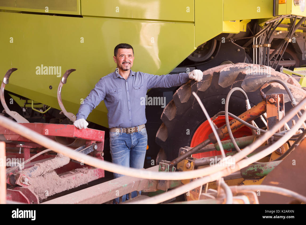Farmer Having A Break High Resolution Stock Photography and Images - Alamy