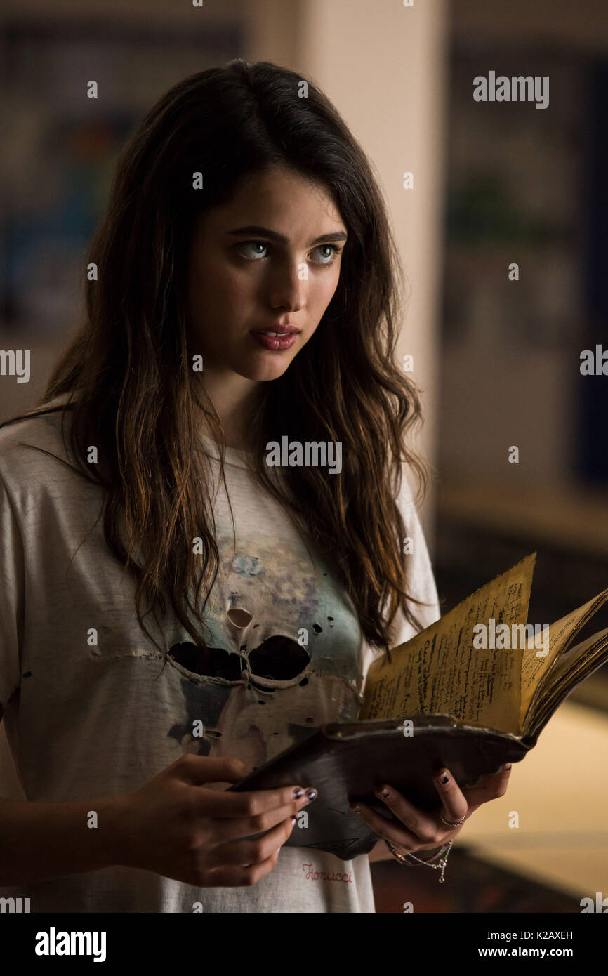 DEATH NOTE, Margaret Qualley, 2017. ph: James Dittiger/ © Netflix ...