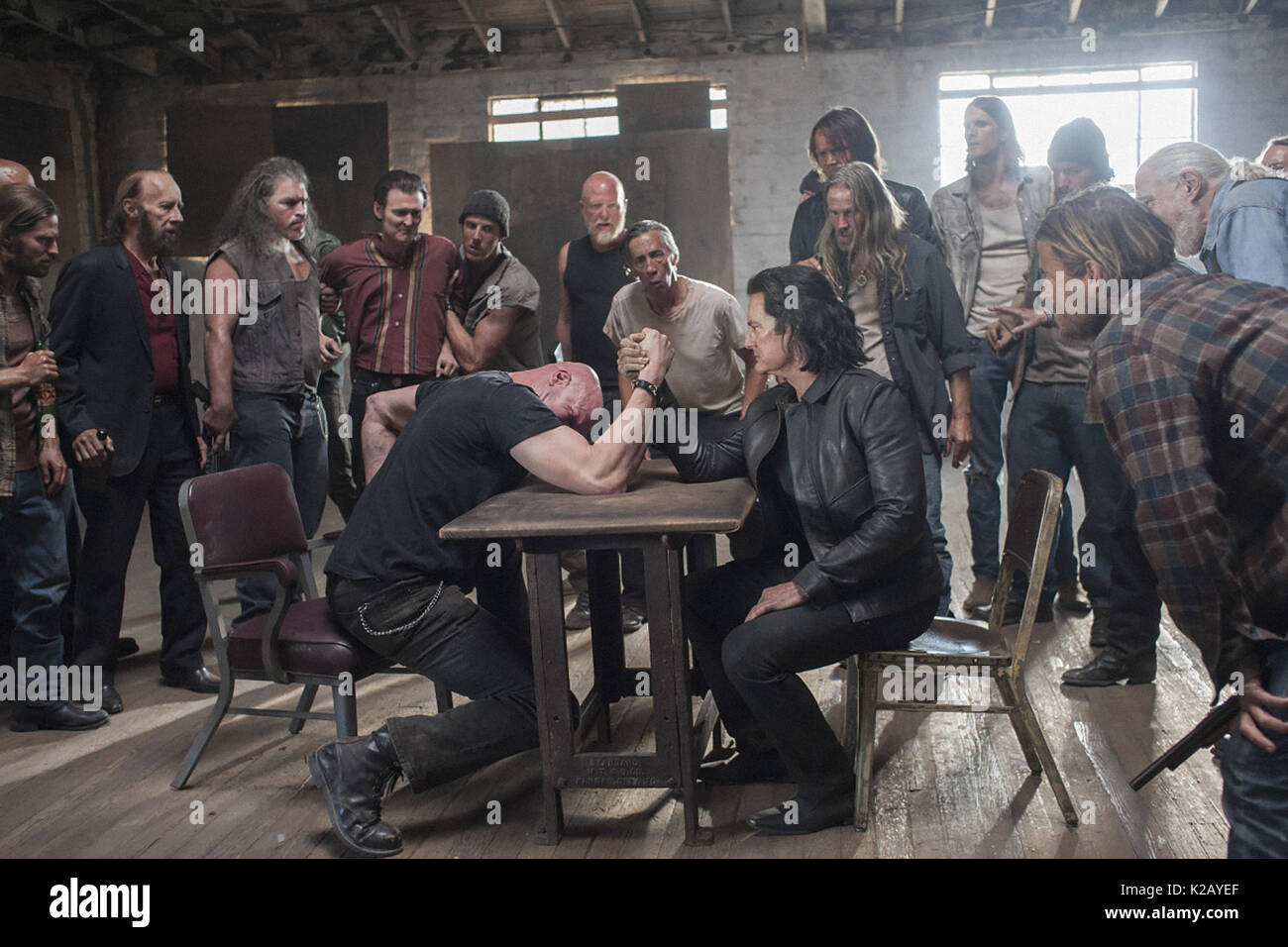 TWIN PEAKS, foreground l-r: Derek Mears, Kyle MacLachlan in 'What story ...