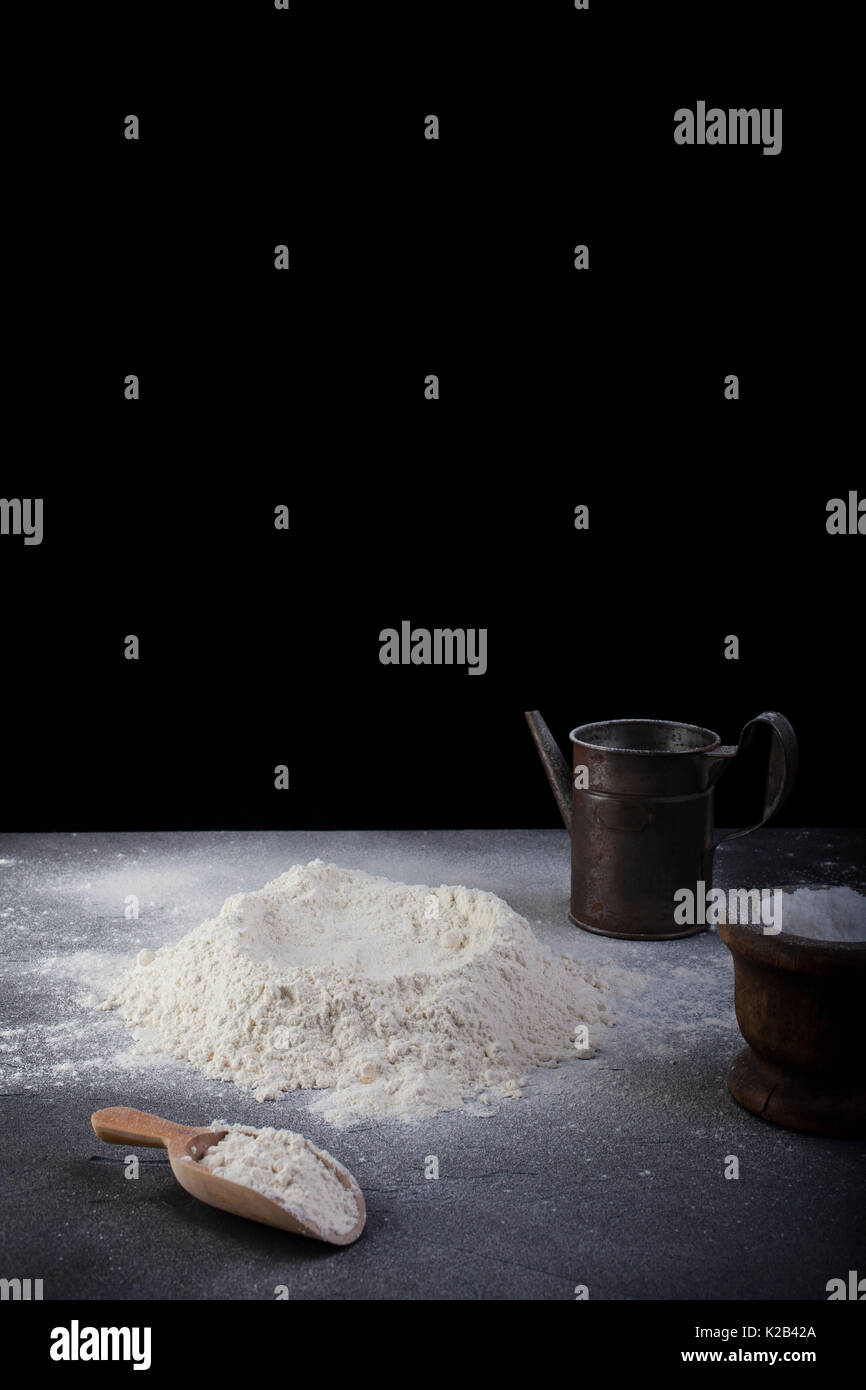 Flour cooking utensils on hi-res stock photography and images - Alamy