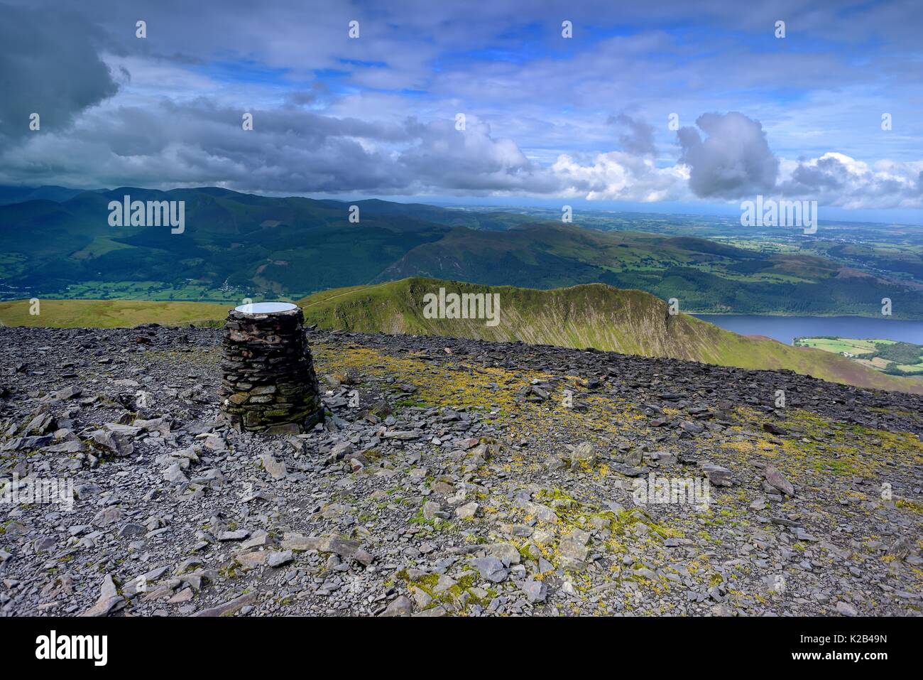 Longside hi-res stock photography and images - Alamy