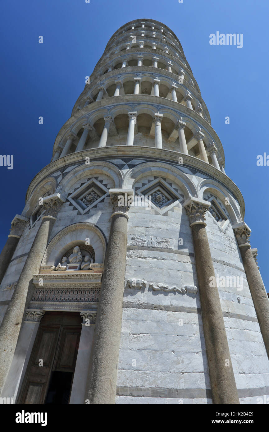 The Leaning Tower of Pisa, Piazza dei Miracoli, Pisa, Tuscany, Italy ...