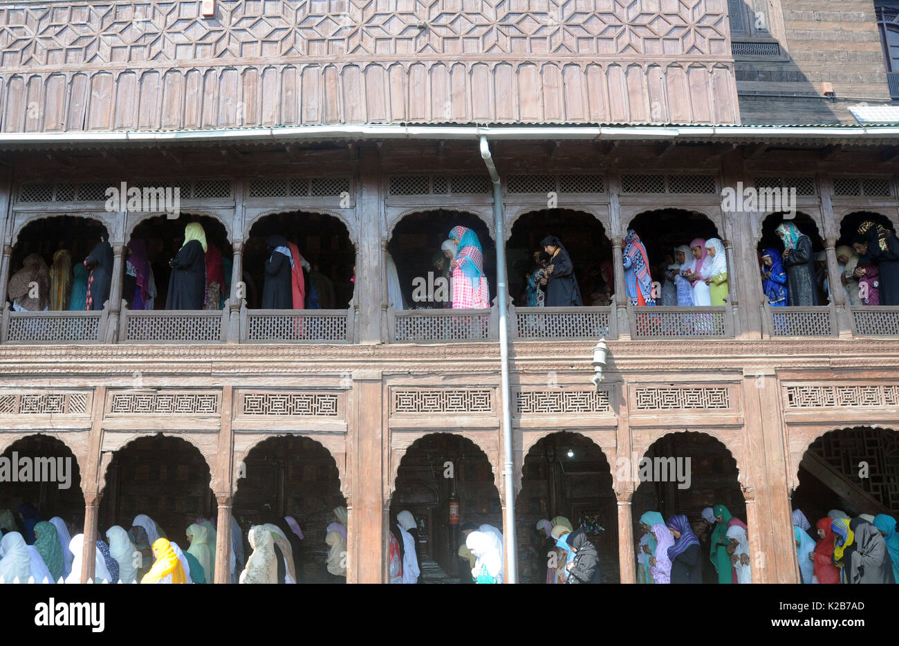 Shah hamdan shrine hi-res stock photography and images - Alamy