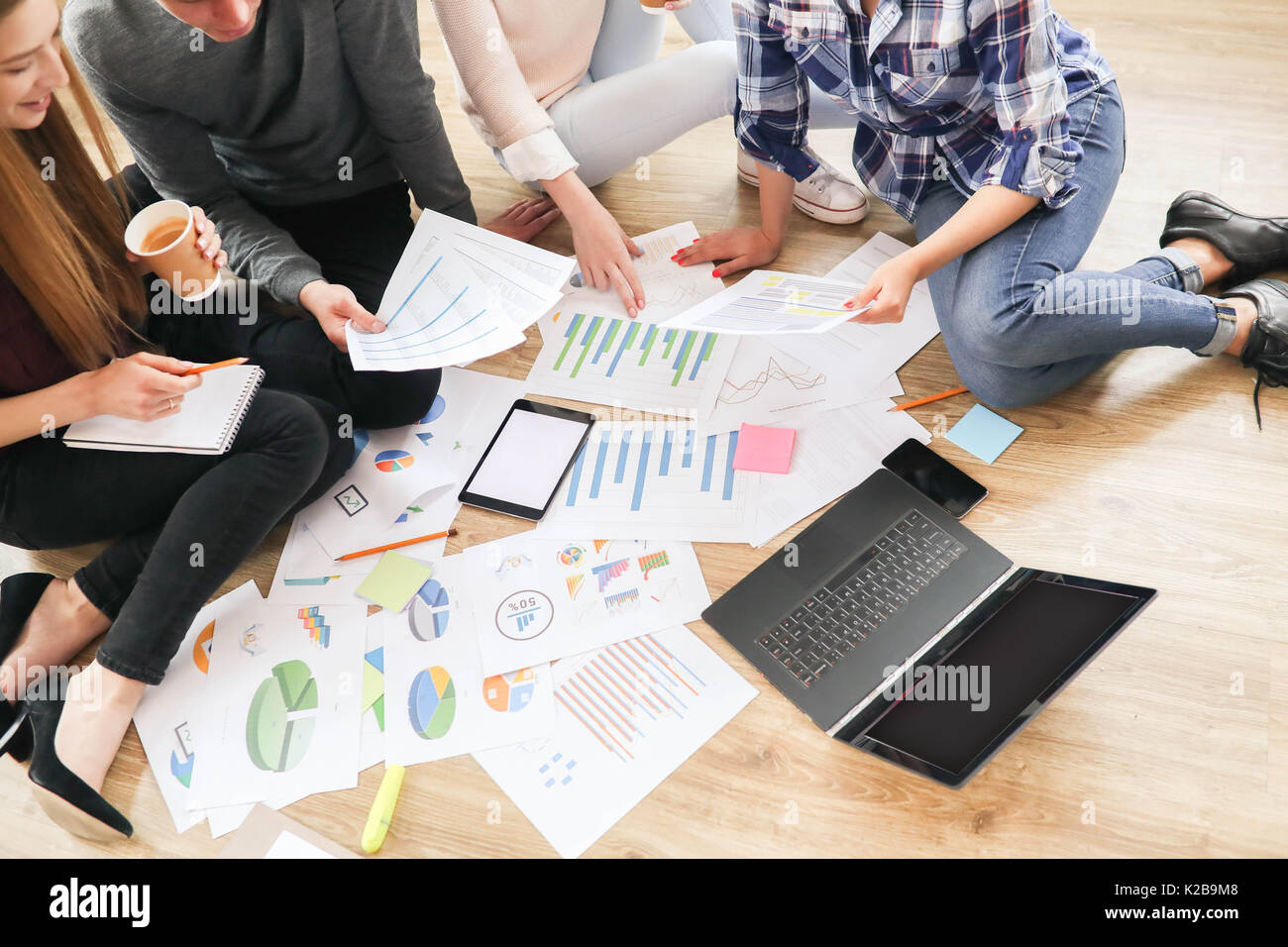 People in the office Stock Photo - Alamy