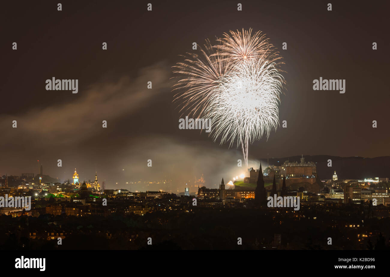 Edinburgh festival edinburgh castle hi-res stock photography and images ...