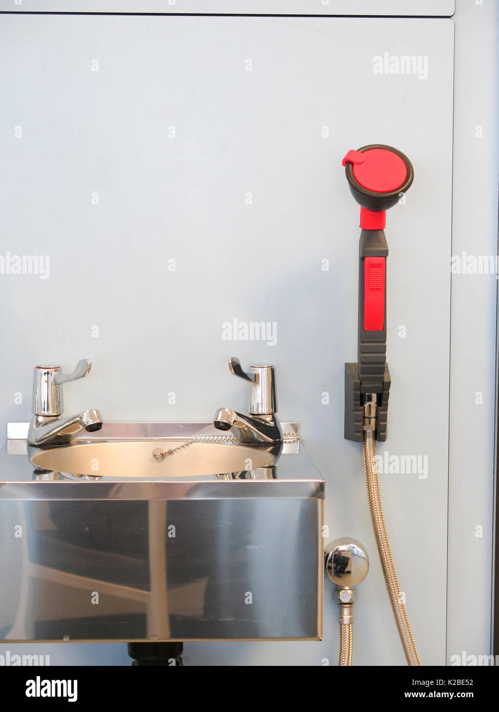 Emergency washing station in laboratory Stock Photo - Alamy