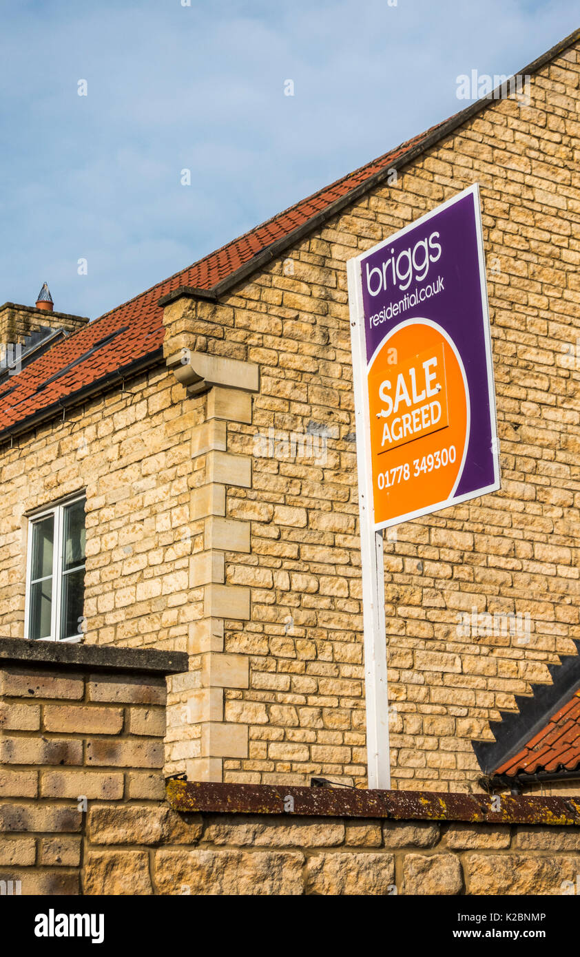 Publicity marketing british britain hi-res stock photography and images ...