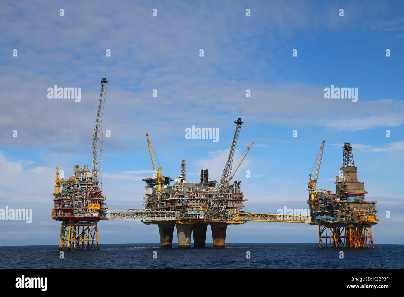Oilfield equipment hi-res stock photography and images - Alamy