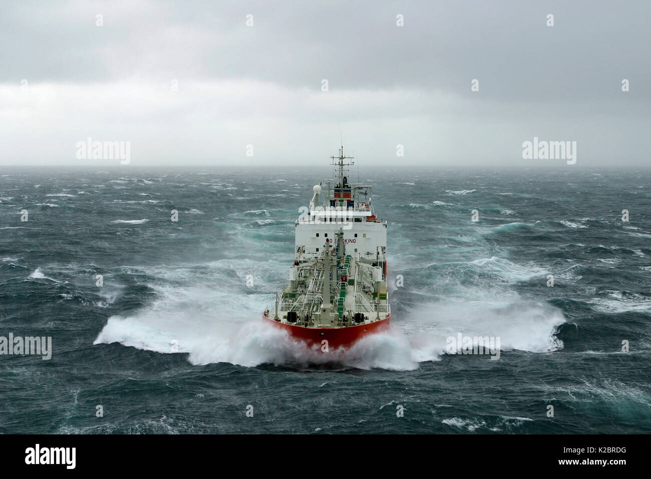 Rough seas ship hi-res stock photography and images - Alamy