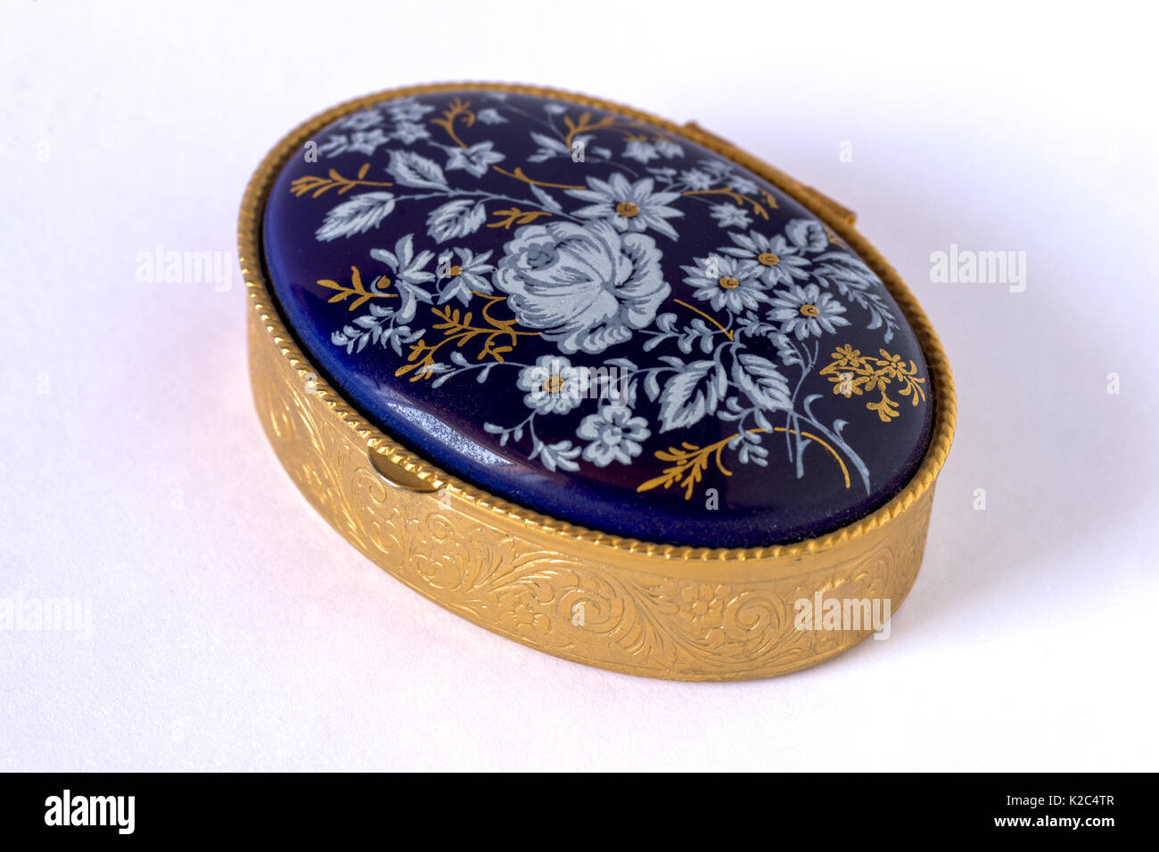 The golden snuff box hi-res stock photography and images - Alamy