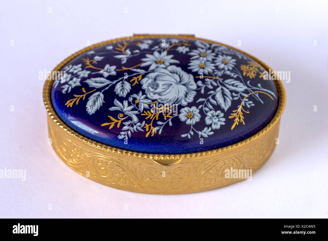 The snuff box hi-res stock photography and images - Alamy