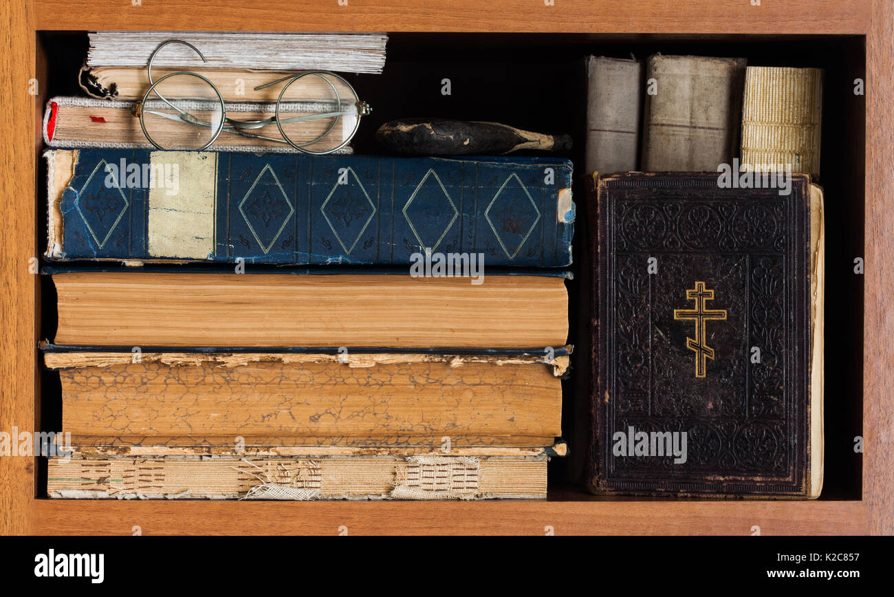 Bible Cover High Resolution Stock Photography and Images - Alamy