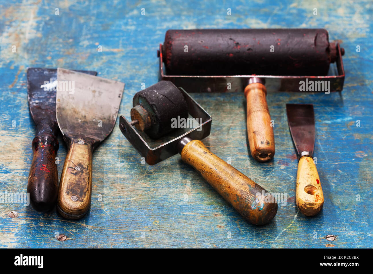 Rubber putty knife hi-res stock photography and images - Alamy