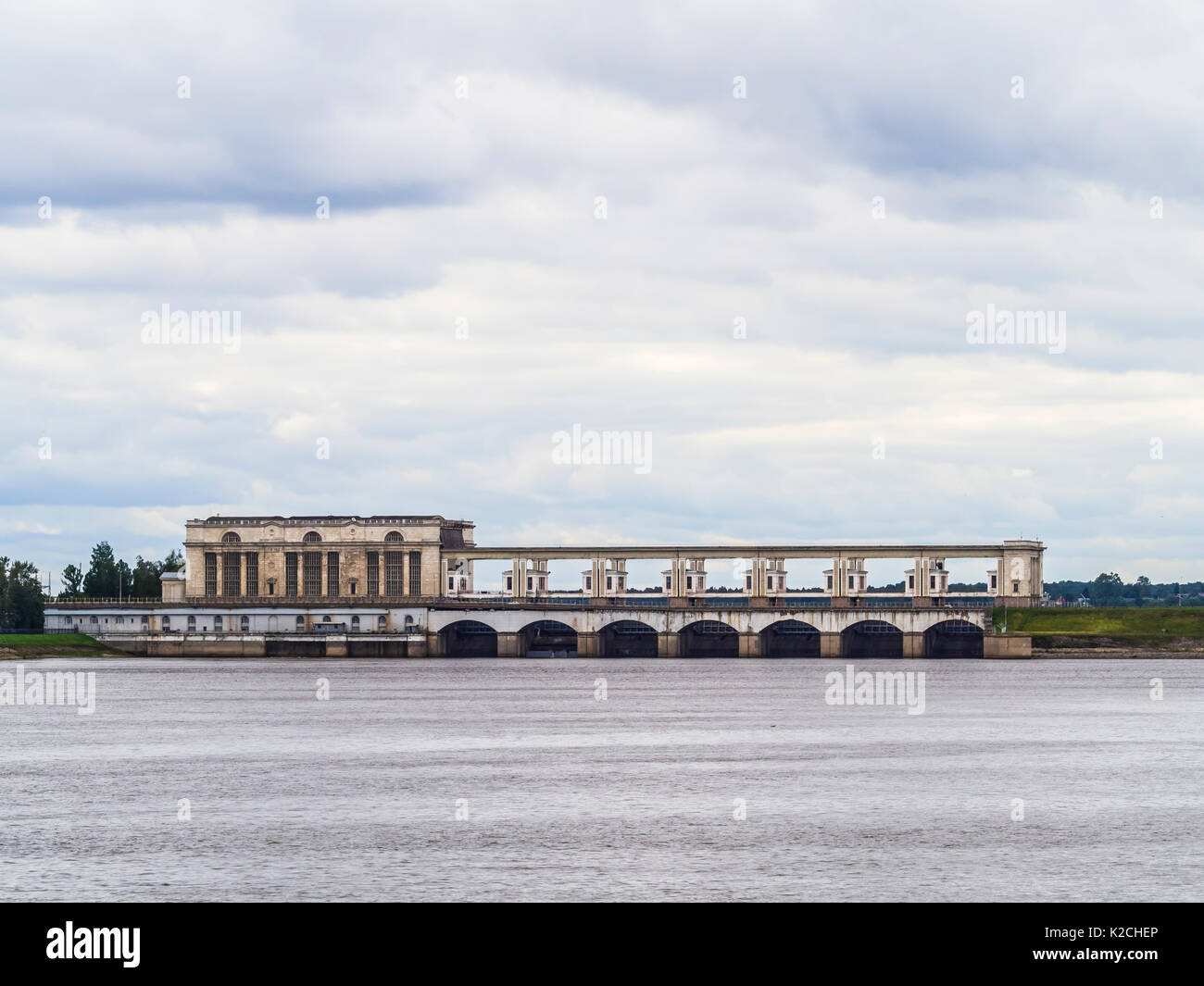 hydro electric dam on volga-baltic waterway Stock Photo - Alamy