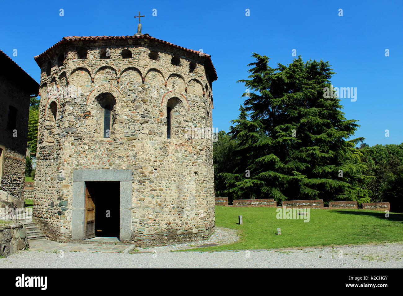 Medieval baptistry hi-res stock photography and images - Alamy