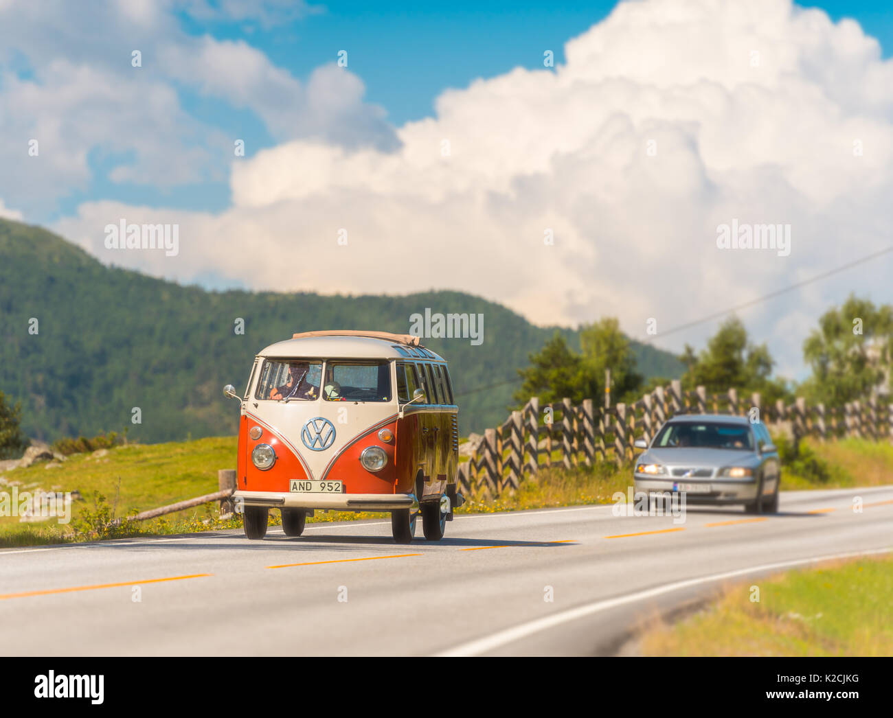 Red camper van in country hi-res stock photography and images - Alamy