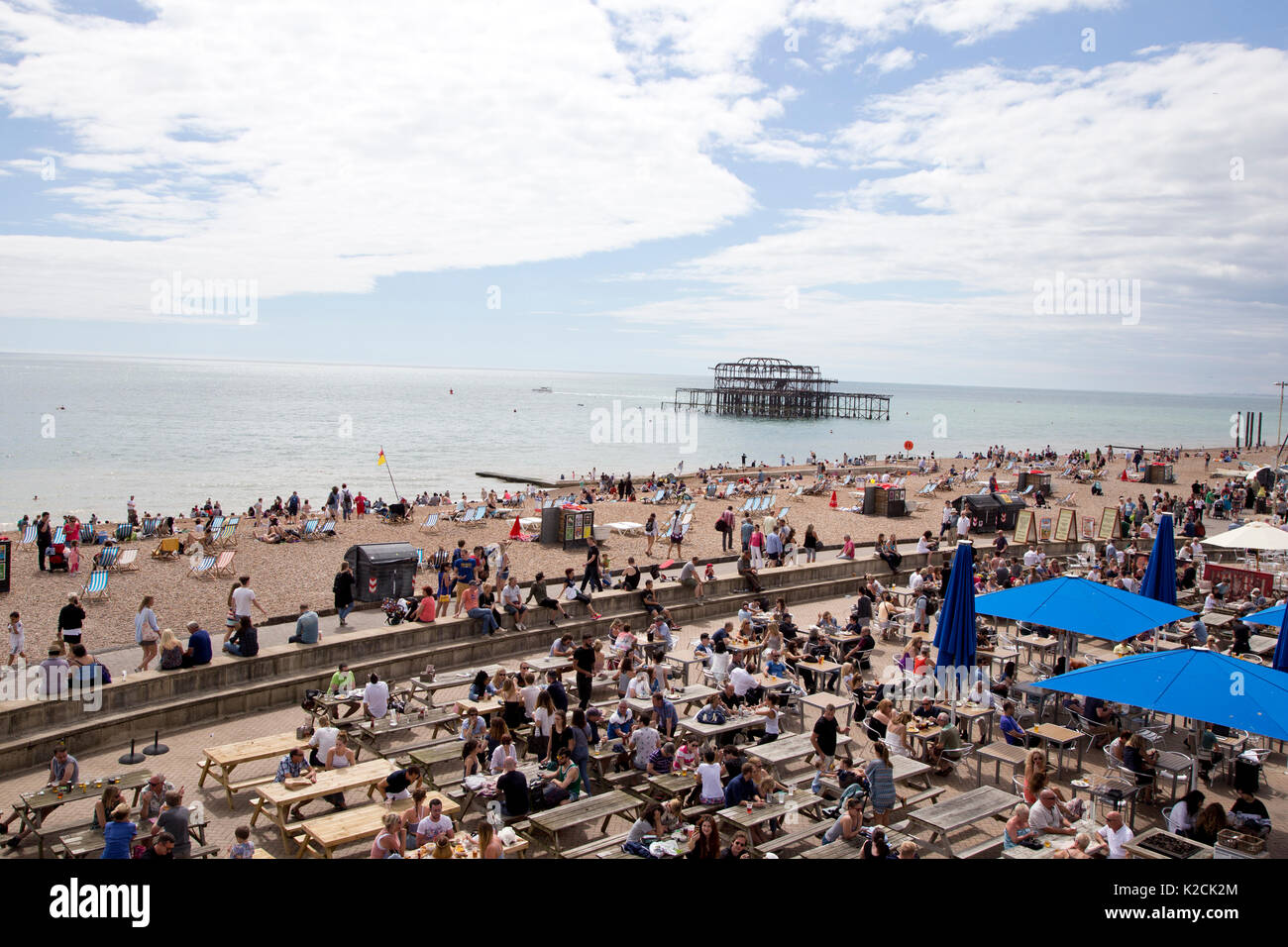 Seaside bars hi-res stock photography and images - Alamy