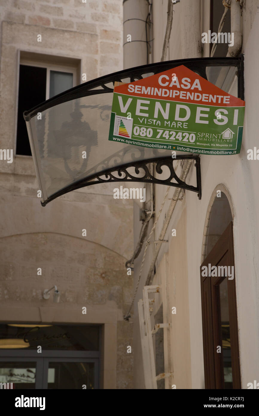 Italian house sign hi-res stock photography and images - Alamy