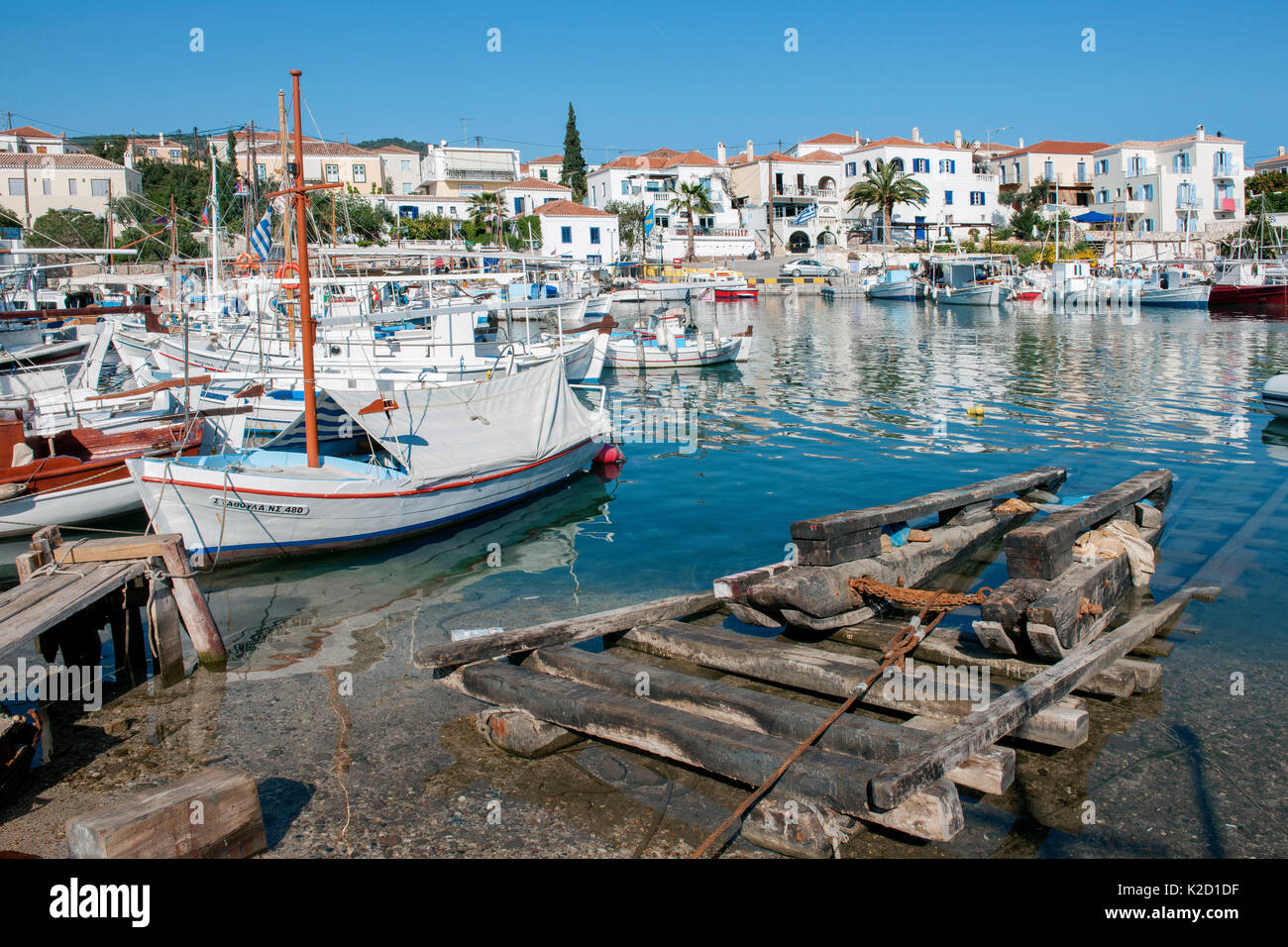 Caique hi-res stock photography and images - Alamy