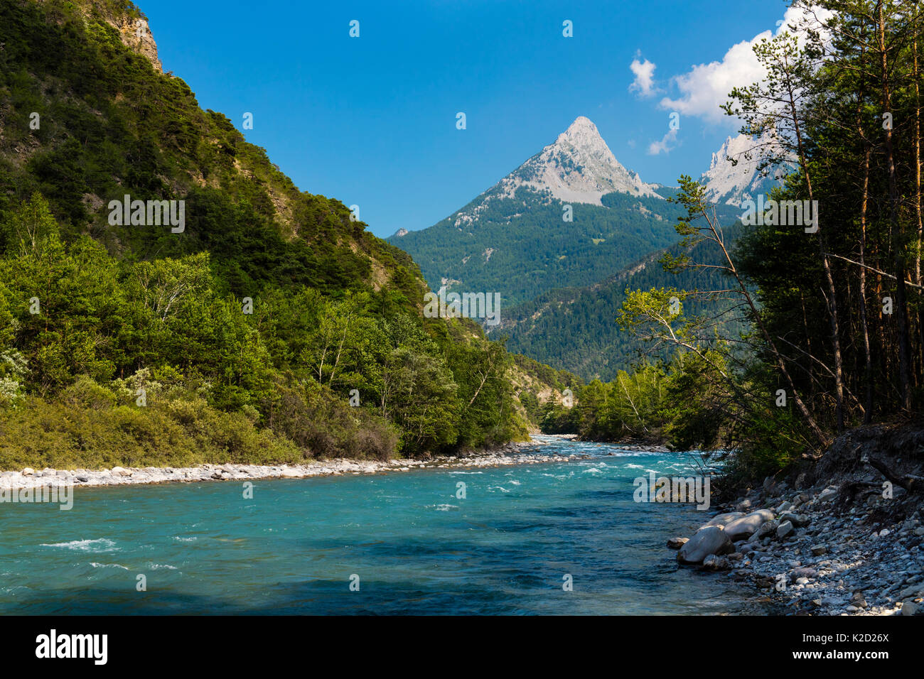 River running through Ubaye Valley / Vallée de l'Ubaye, Alpes Haute ...