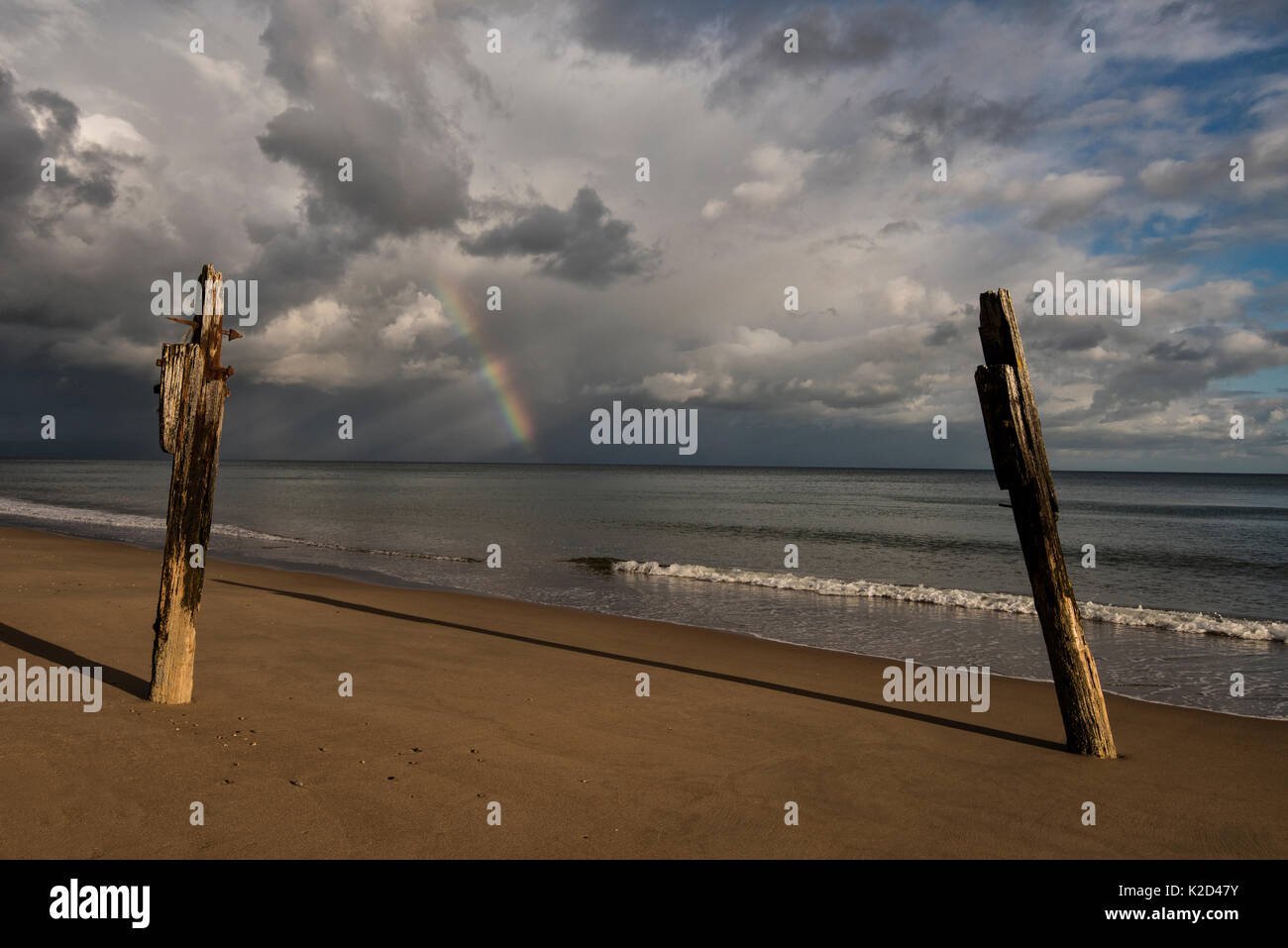 Llanbedrog quarry beach hi-res stock photography and images - Alamy