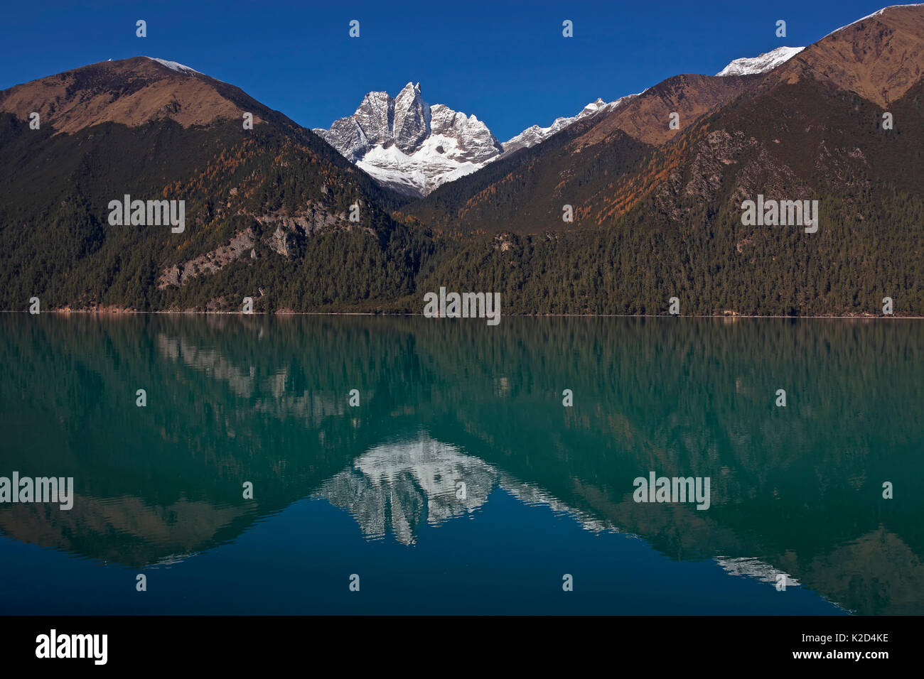 Pagsum lake hi-res stock photography and images - Alamy