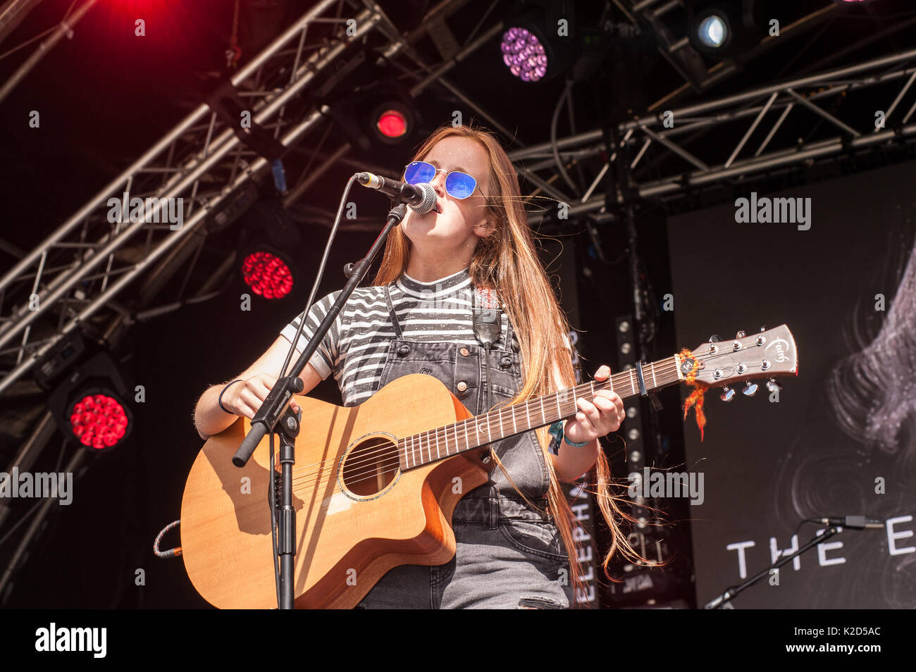The Elephant Trees play Camper Calling Festival, Ragley Hall ...