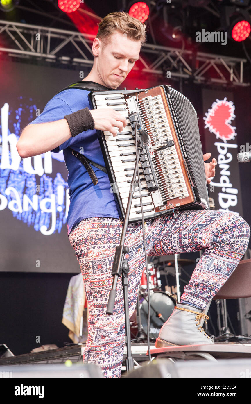 Barbarellas Bang Bang play Lakeside Stage at Camper Calling Stock Photo ...