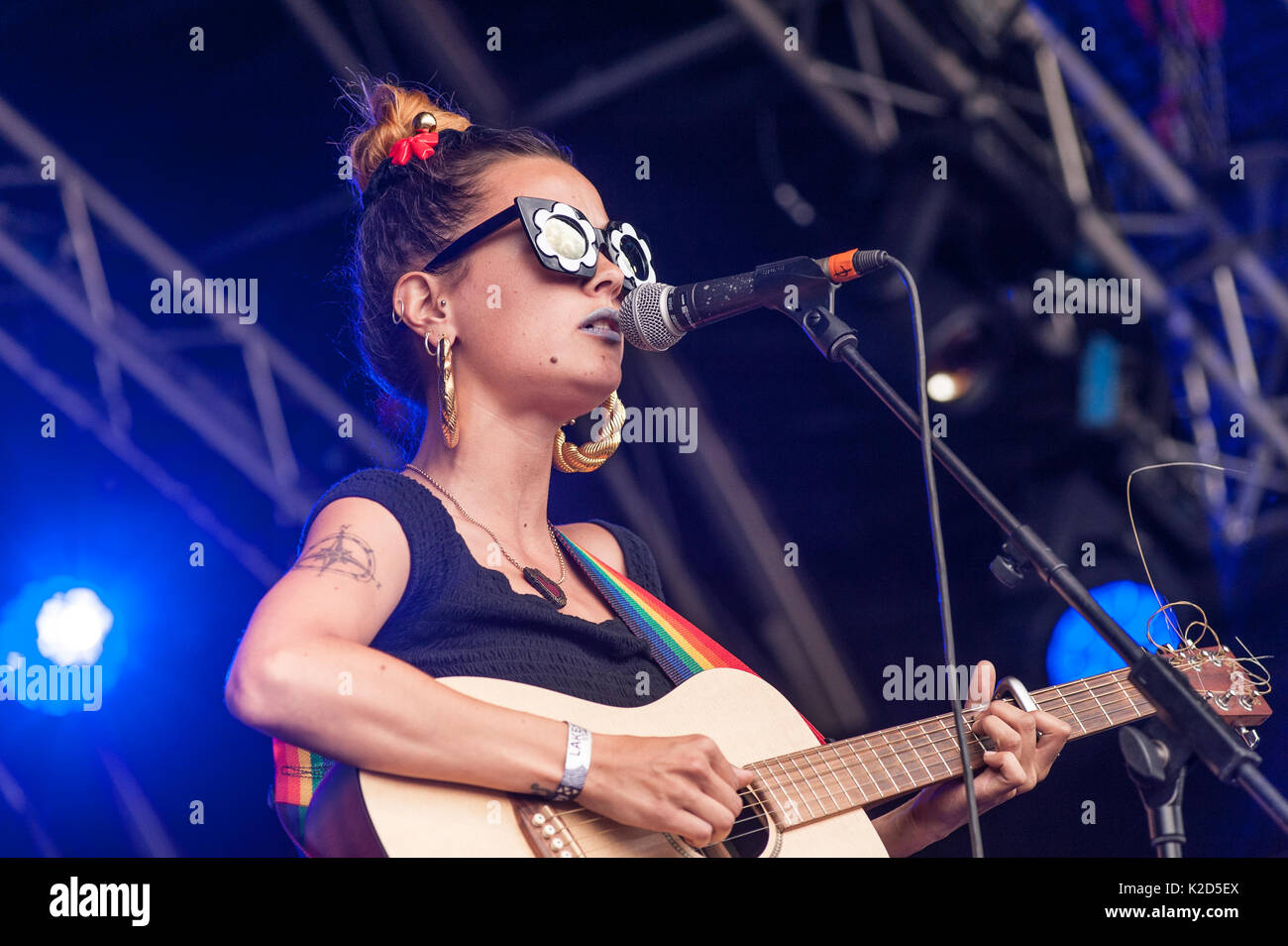 Barbarellas Bang Bang play Lakeside Stage at Camper Calling Stock Photo ...