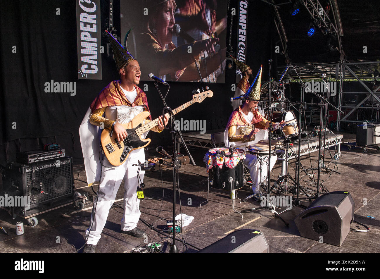 King lagoons flying swordfish dance band hi-res stock photography and ...