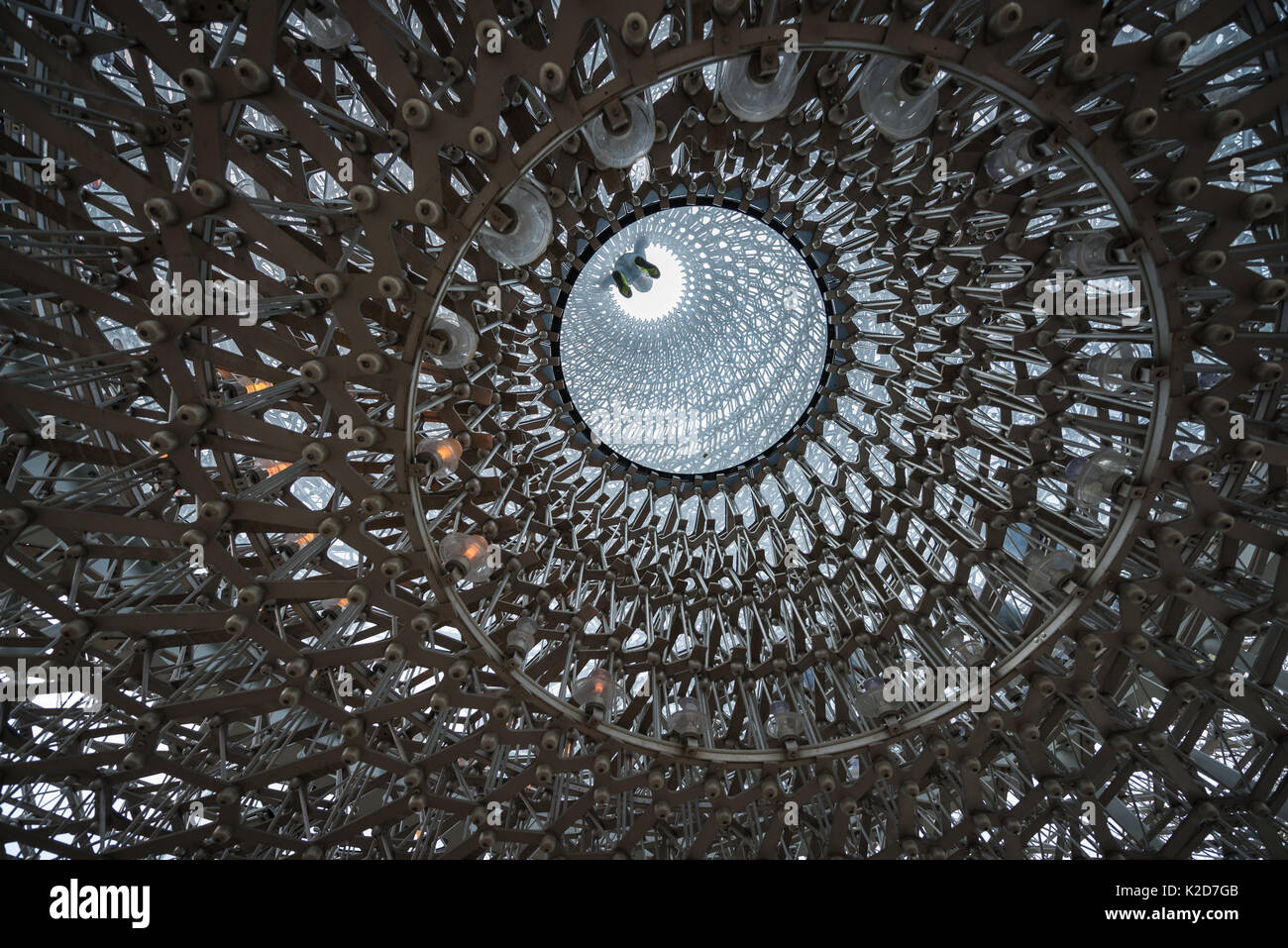 The Hive at Kew Royal Botanic Gardens designed by UK based artist ...