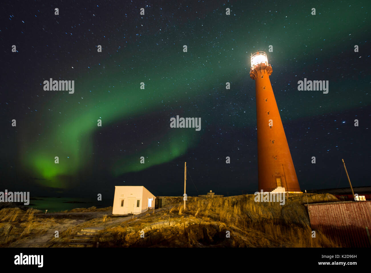 Norway island lighthouse hi-res stock photography and images - Alamy