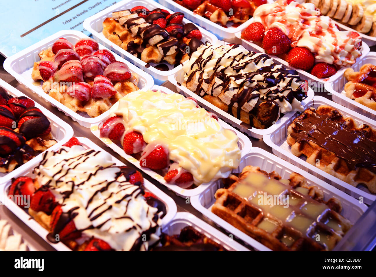 Brussels waffles hi-res stock photography and images - Alamy