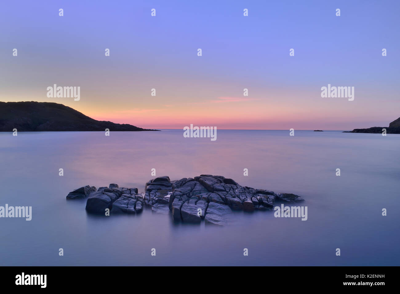 View from Altweary Bay to Melmore Head, Rosguill Peninsula at dusk ...