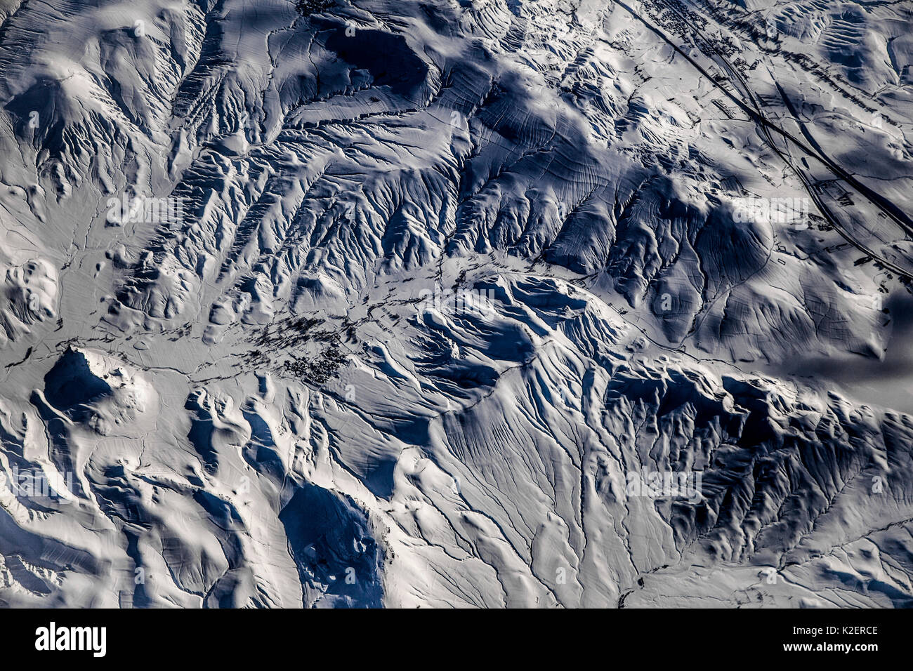 View of elburz mountains hi-res stock photography and images - Alamy