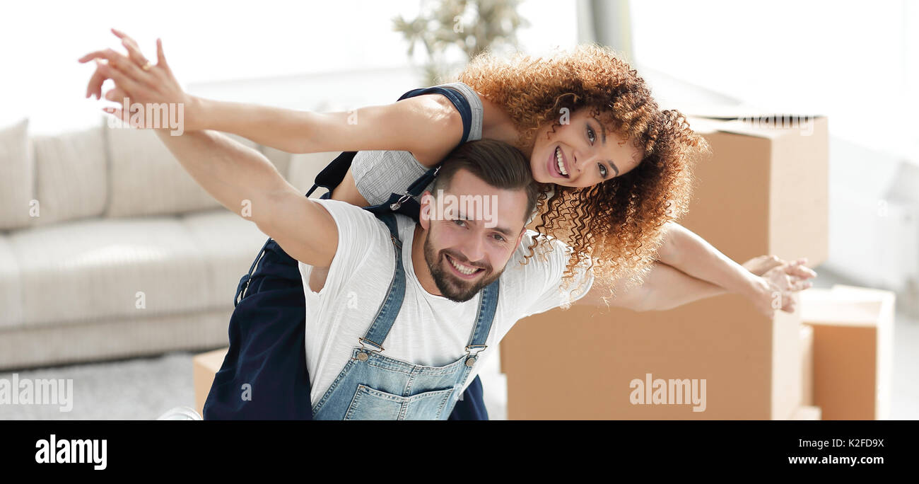 Happy married couple in a new house Stock Photo - Alamy