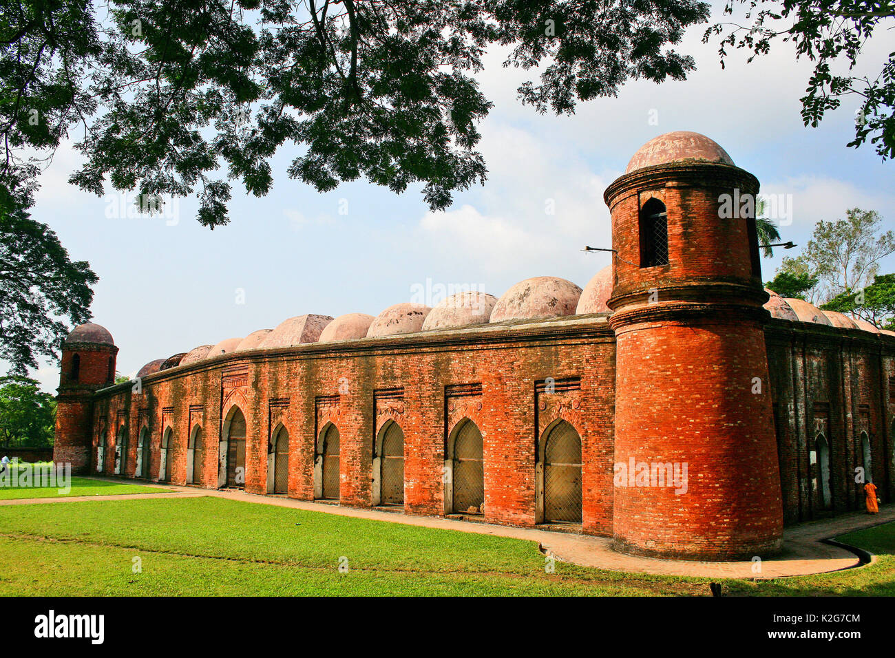 sat gambuj mosque (60 dommed mosque) is a phenomenon muslim ...