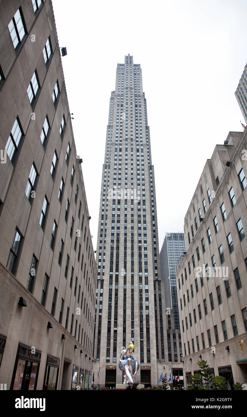 Rockefeller Plaza Buildings in New York - USA Stock Photo - Alamy