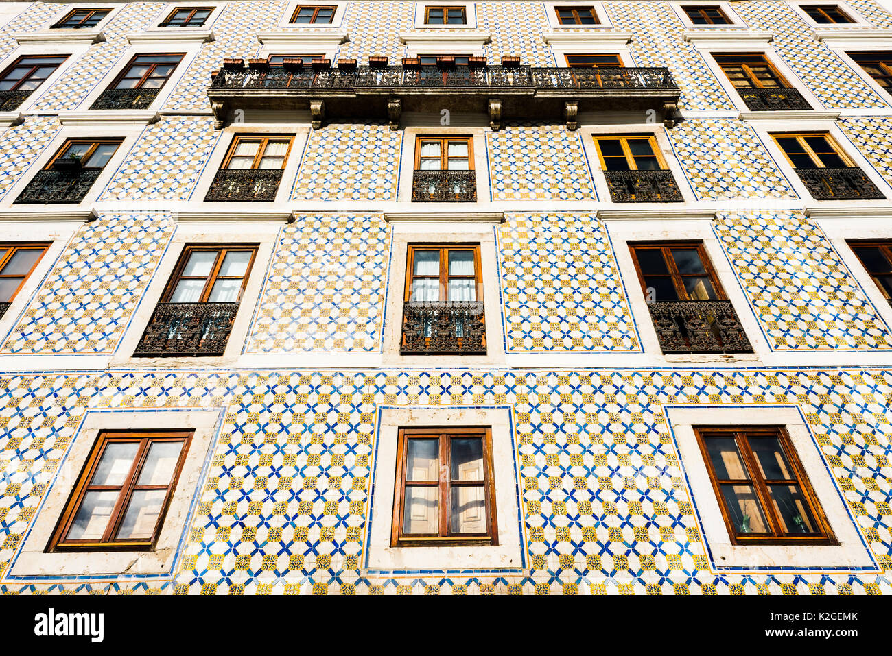 Azulejos of lisbon Stock Photo - Alamy