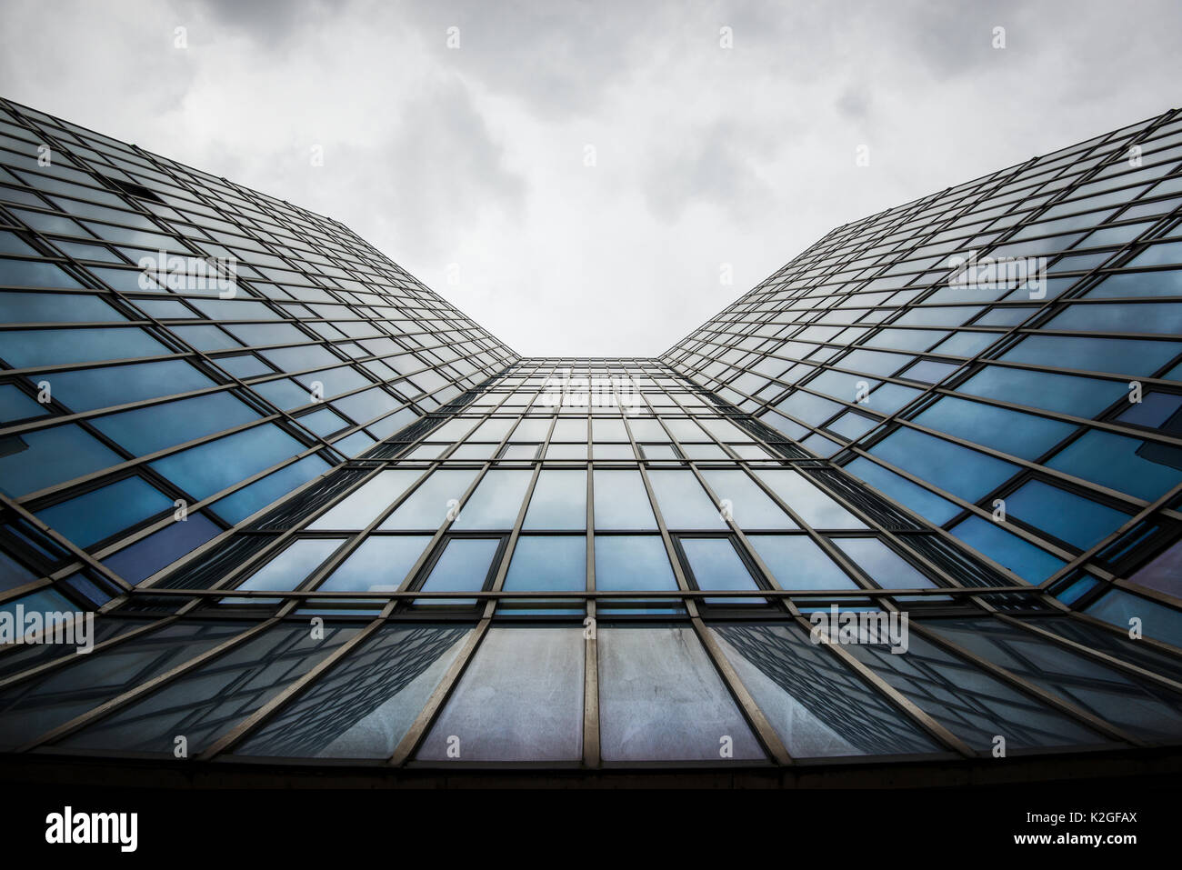 Office buildings in Paris Stock Photo - Alamy
