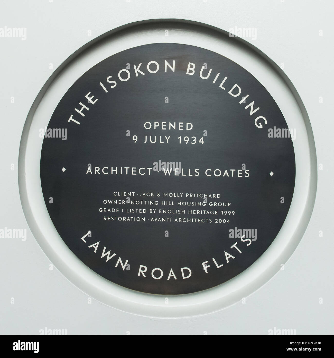 Isokon Building, Lawn Road Flats, Hampstead Stock Photo - Alamy