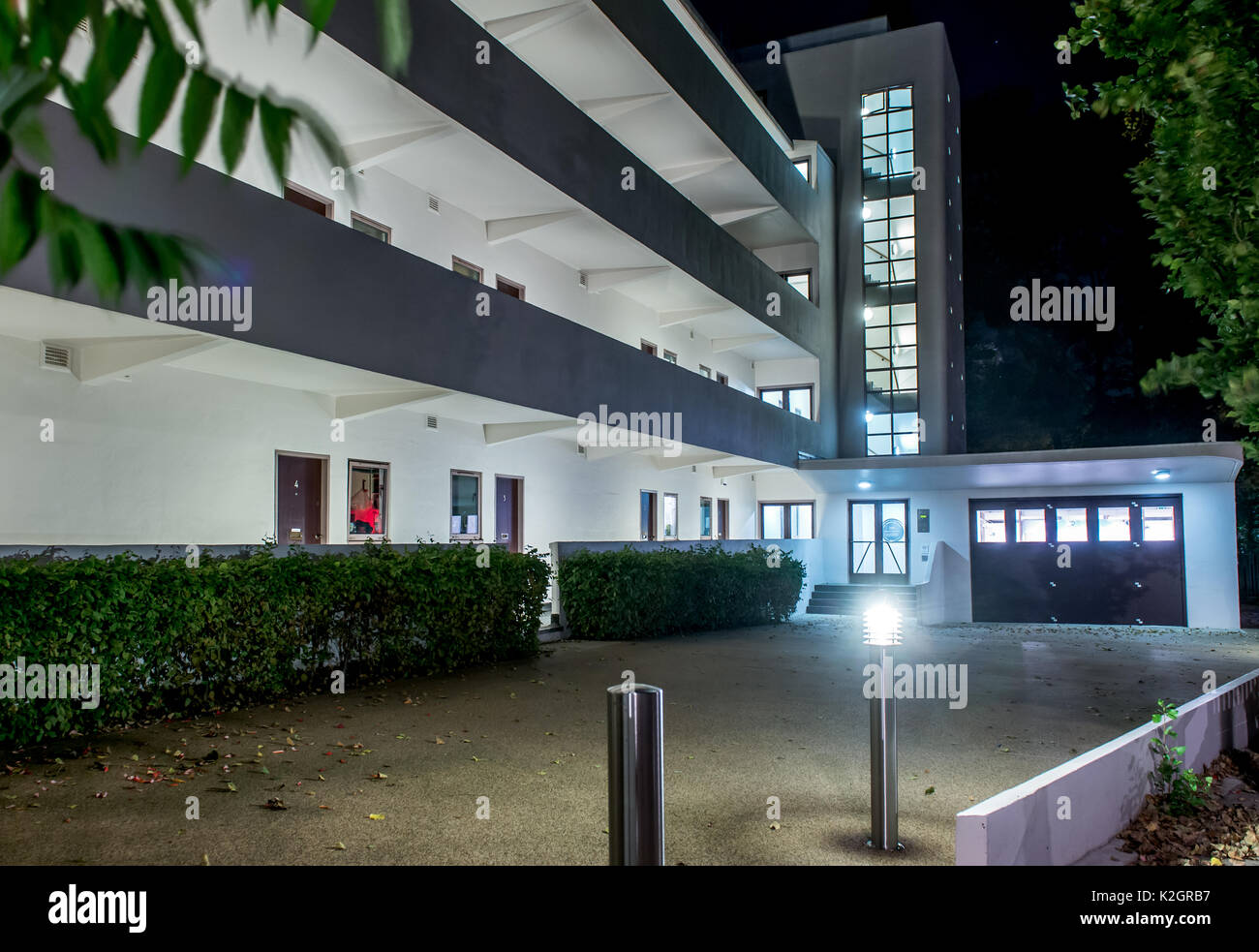 Isokon Building, Lawn Road Flats, Hampstead Stock Photo - Alamy