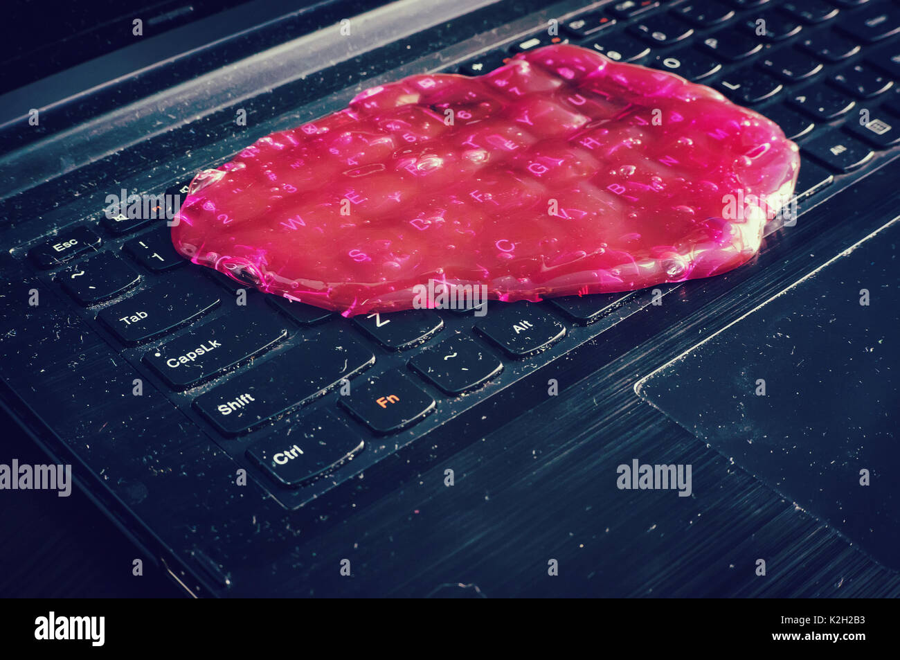 Slime is the ultimate tool to clean the keyboard from dust and dirt ...