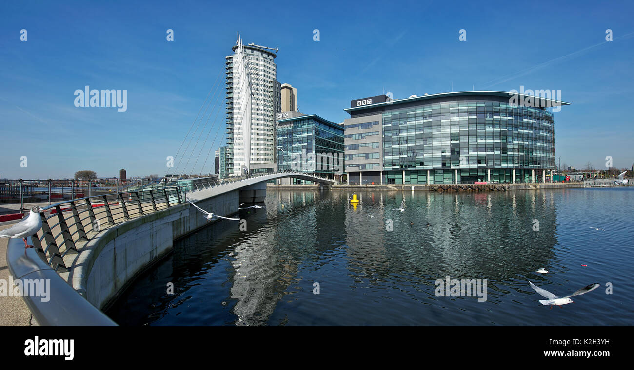 MediaCity Bridge over the Manchester Ship Canal, Salford Quays Stock ...