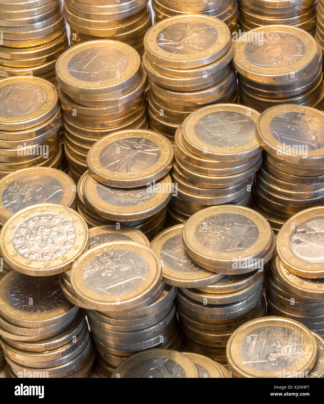 full frame picture showing lots of 1 euro coins Stock Photo - Alamy